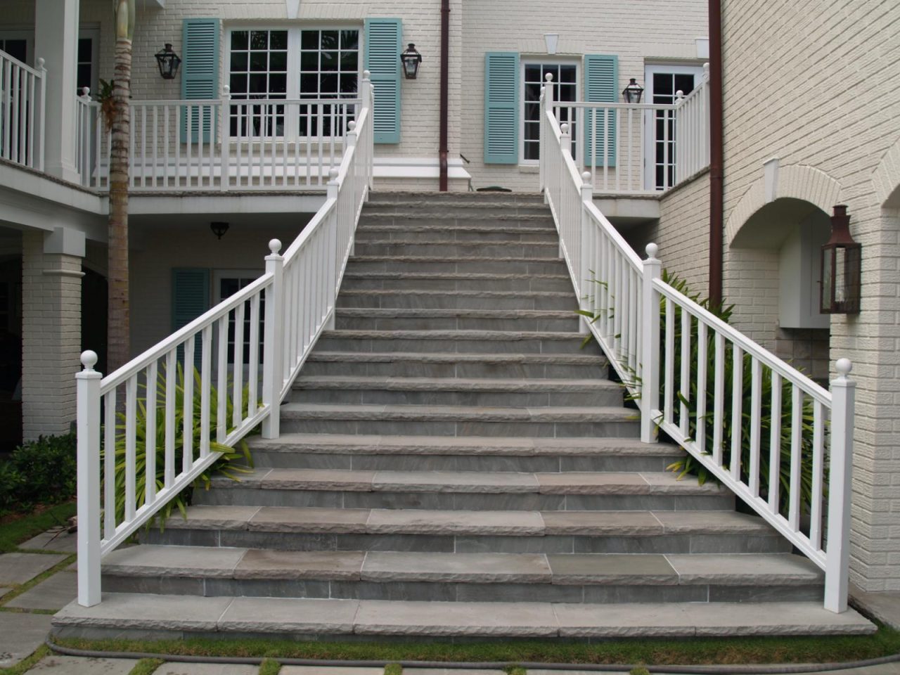 Natural Stone Steps, Wall Caps | Van Ness Stone, Inc